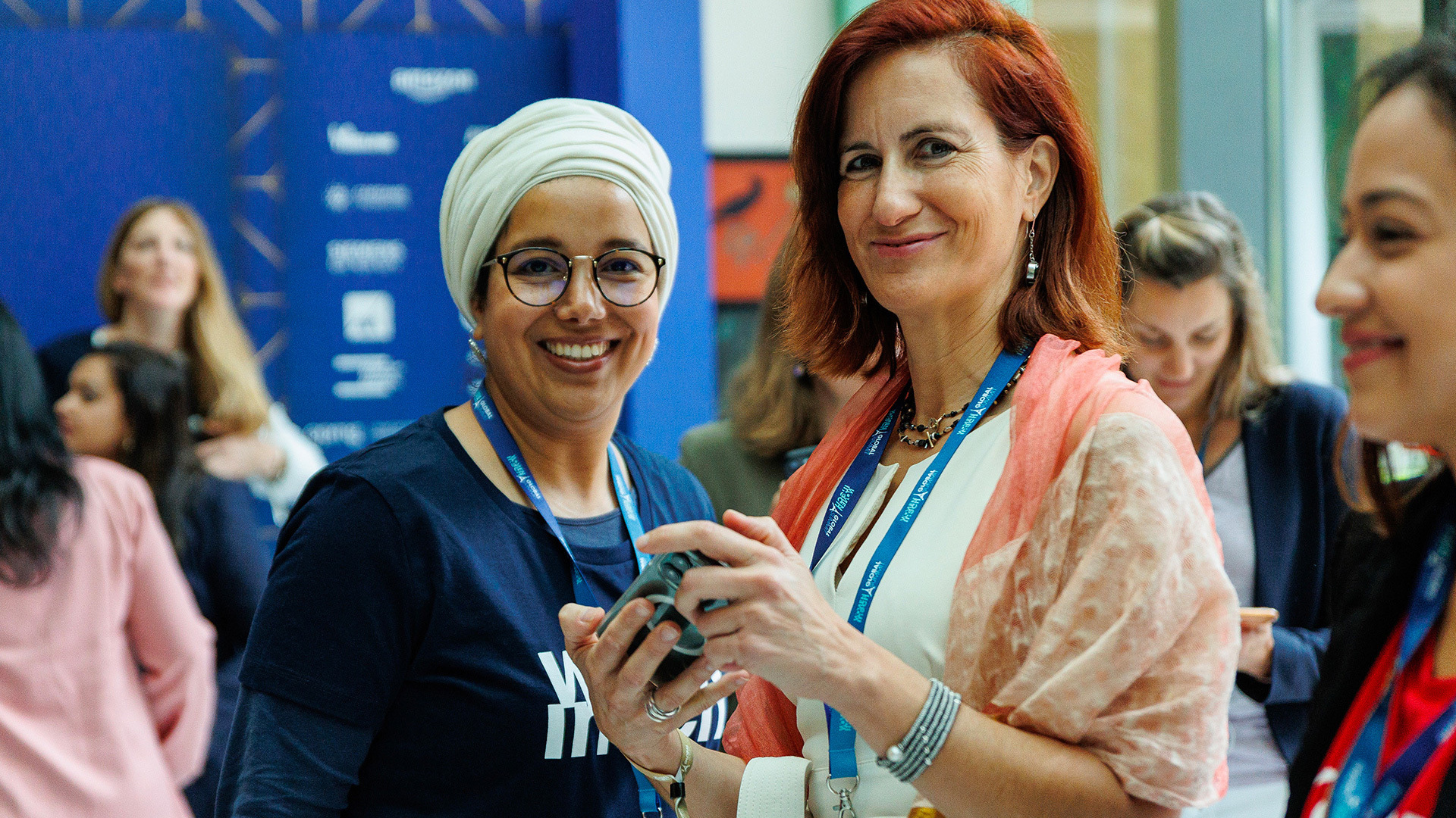 Join WOMEN IN TECH | WOMEN IN TECH